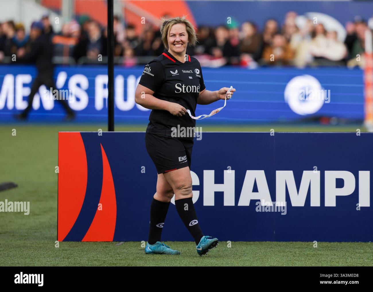 Sarah mckenna co captain hi-res stock photography and images - Alamy