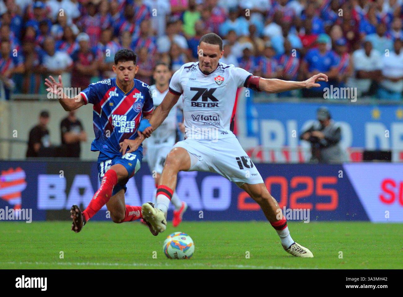 Salvador, Brazil. 16th Mar, 2025. BA - SALVADOR - 03/16/2025 - BAIANO 2025, BAHIA x VITORIA ...
