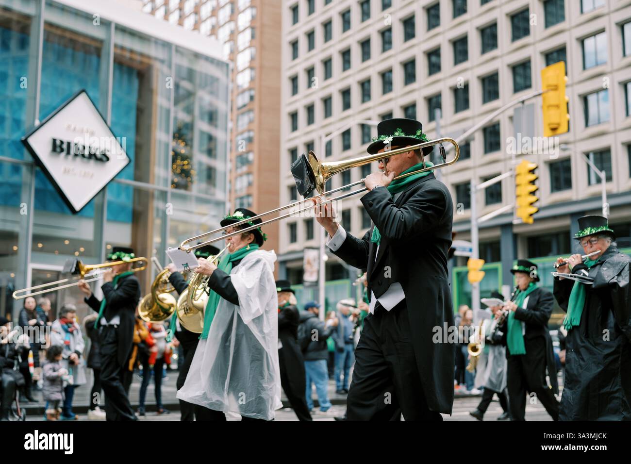 Canada, Toronto - 16 march 2025: Saint Patrick Day Parade. Stunning ...