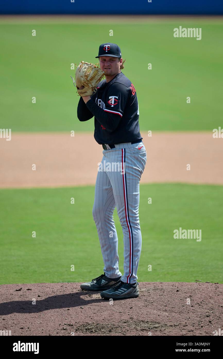 Minnesota Twins pitcher Jason Doktorczyk (43) during an MLB Spring ...