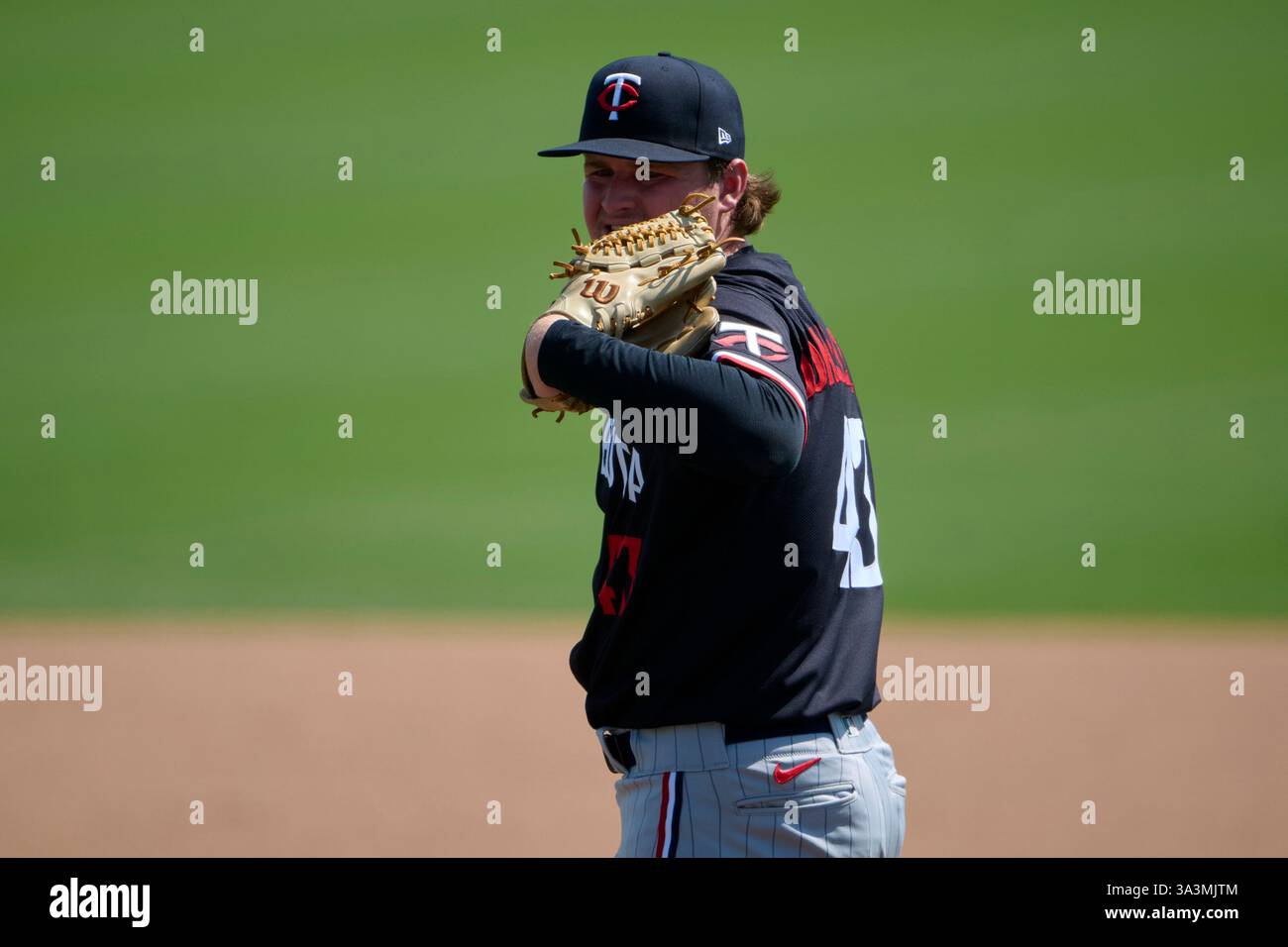 Minnesota Twins pitcher Jason Doktorczyk (43) during an MLB Spring ...