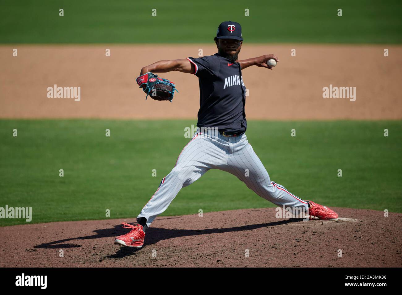 Minnesota Twins pitcher Jaylen Nowlin (33) during an MLB Spring ...