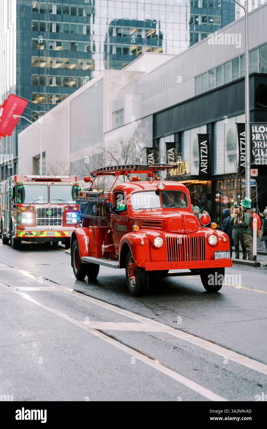 Canada, Toronto - 16 march 2025: Saint Patrick Day Parade. A Classic ...