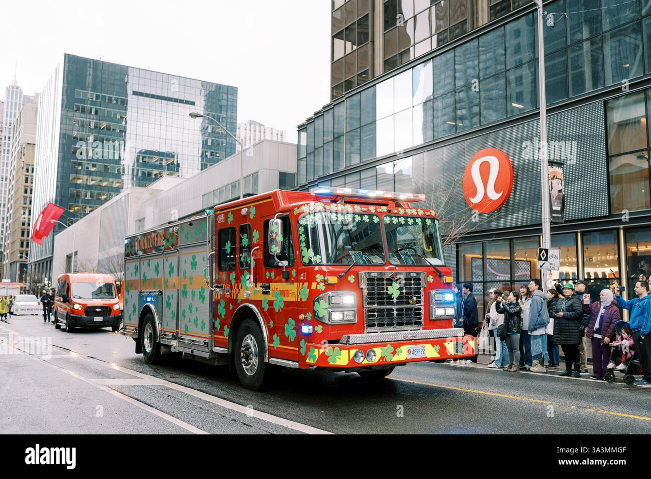 Canada, Toronto - 16 march 2025: Saint Patrick Day Parade. Colorful Fire Truck Parade ...