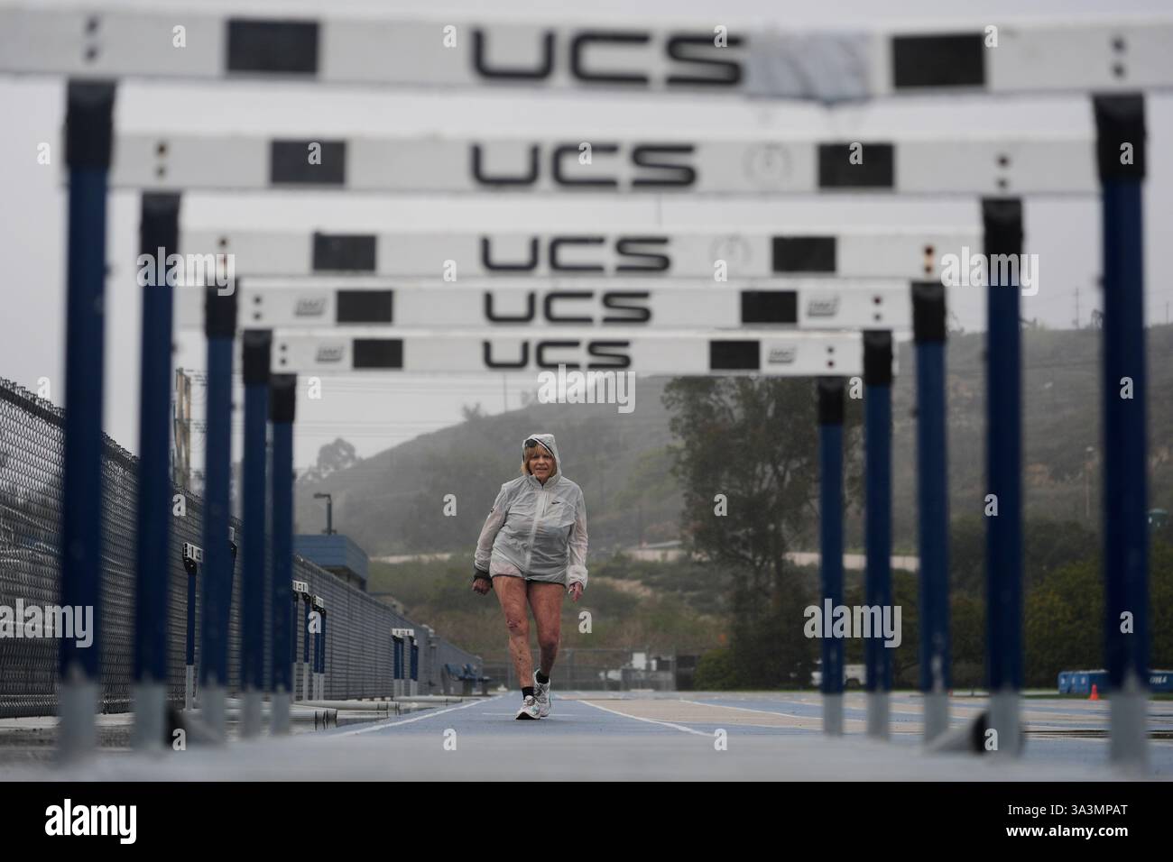 Sharon Kerson, 83, trains for the Los Angeles Marathon at the West Los ...
