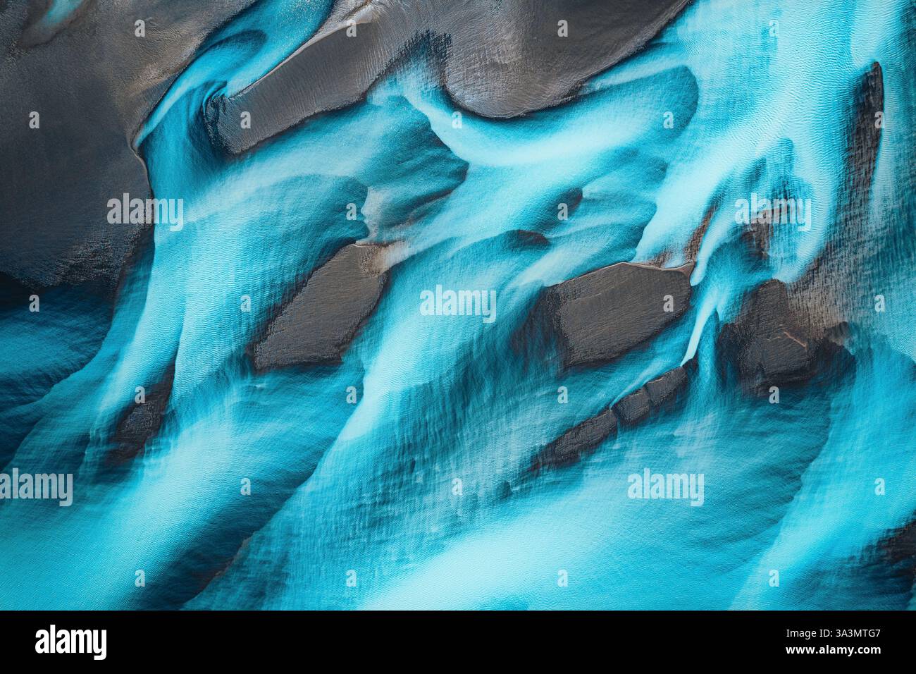 Mesmerizing Aerial View of Iceland’s Braided Rivers – A Natural ...