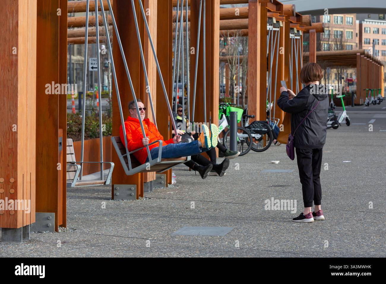 Seattle, Washington, USA. 16th March 2025. A couple takes a photo on ...
