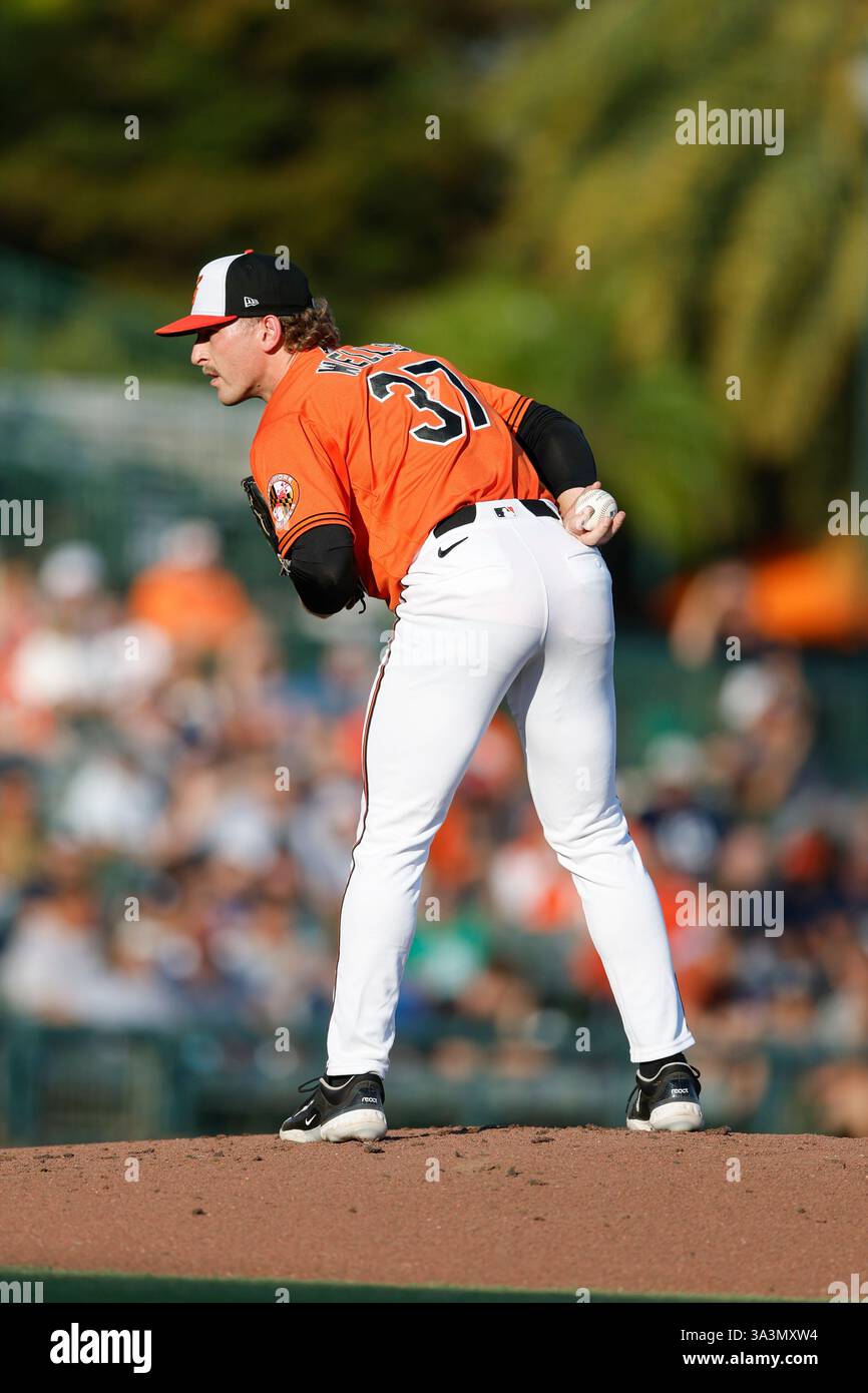 Sarasota FL USA; Baltimore Orioles pitcher Levi Wells (37) delivers a ...