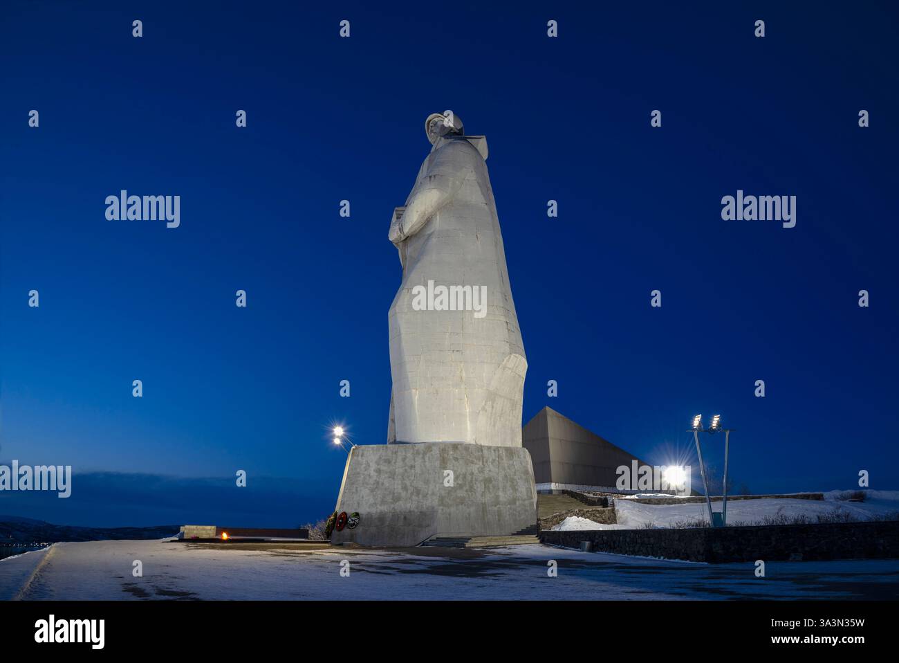MURMANSK, RUSSIA - MARCH 11, 2025: The memorial "To the Defenders of ...