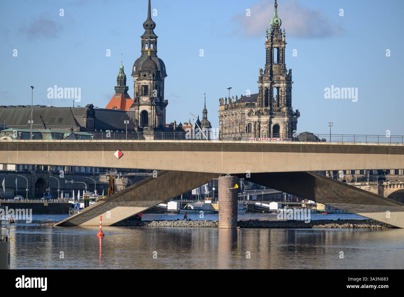 Dresden, Germany. 17th Mar, 2025. View of the surviving and partially ...