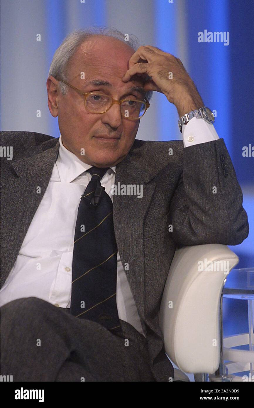 Roma, Italia. 19th Oct, 2004. © Cosima Scavolini/Lapresse 19-10-2004 ...