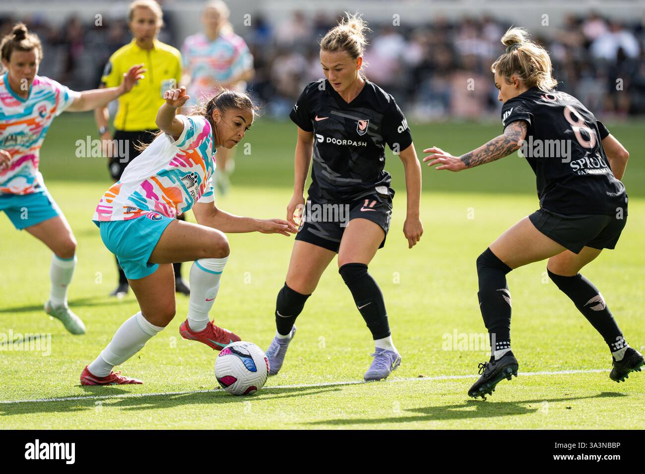 Los Angeles, United States. 16th Mar, 2025. San Diego Wave FC forward ...