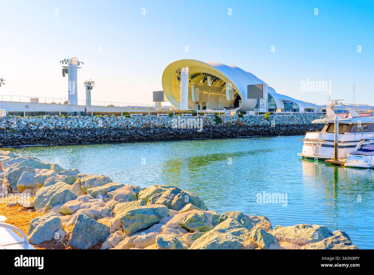 Picturesque wide view san diego hi-res stock photography and images - Alamy