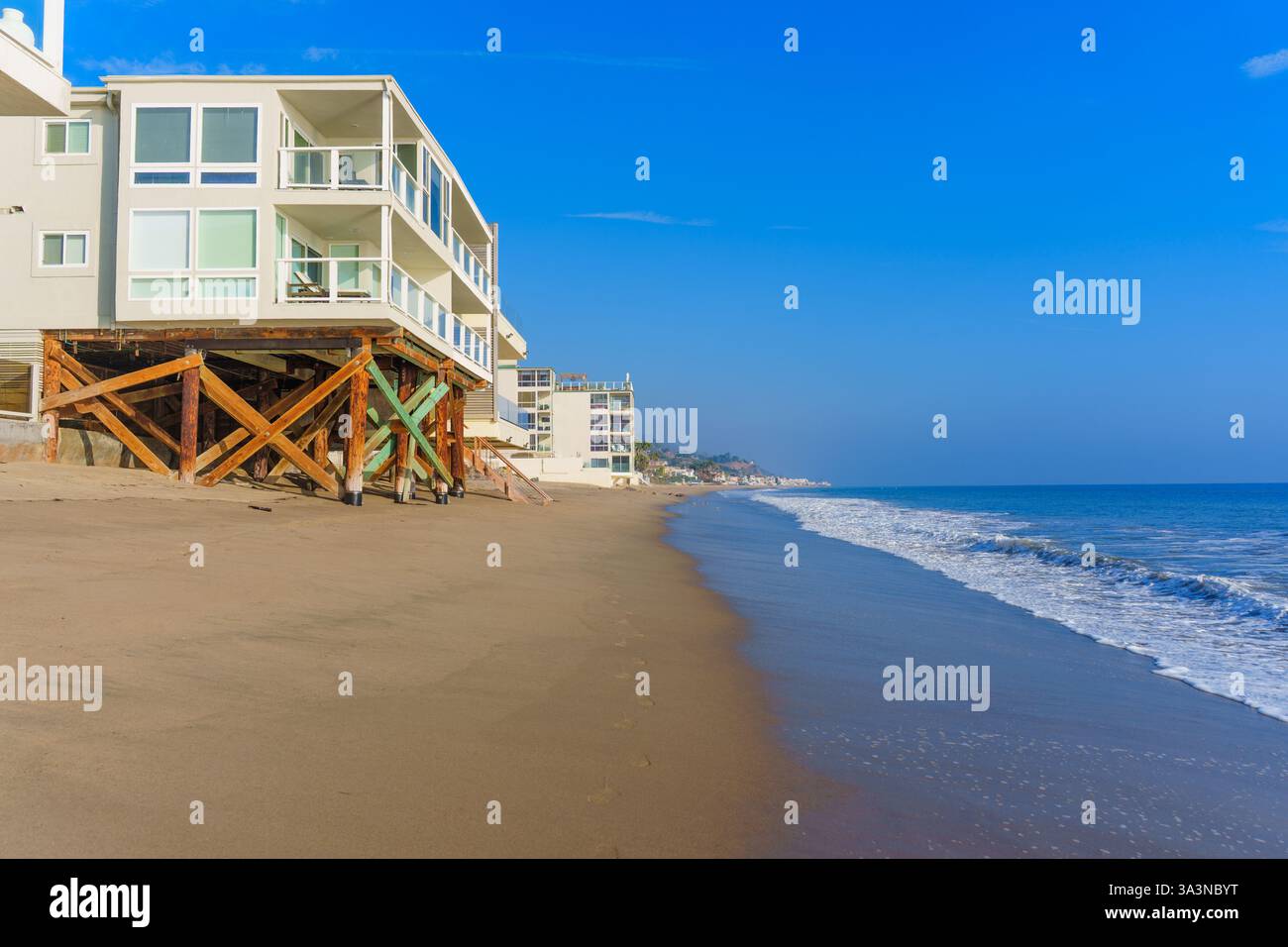 Malibu, California - December 21, 2024: Malibu beach beauty with ...