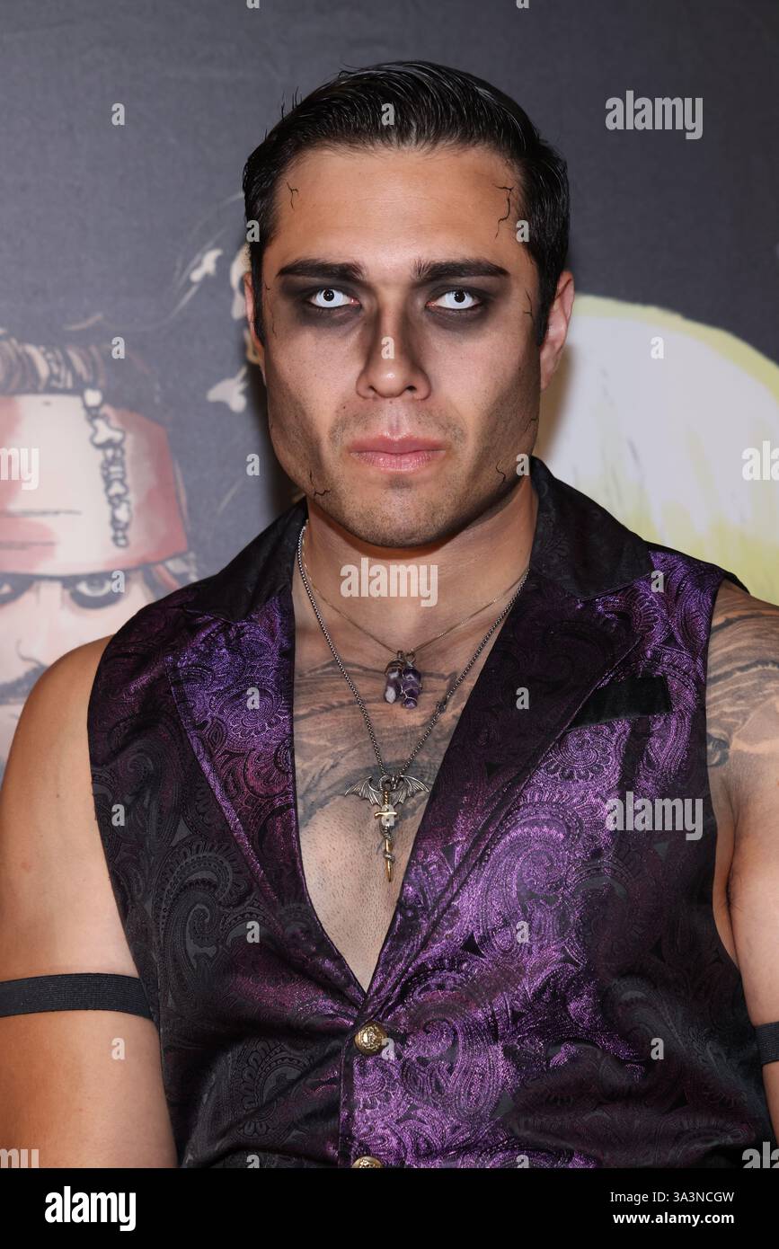 Burbank, California, USA. 15th March, 2025. Darreon attending Ve Neill ...