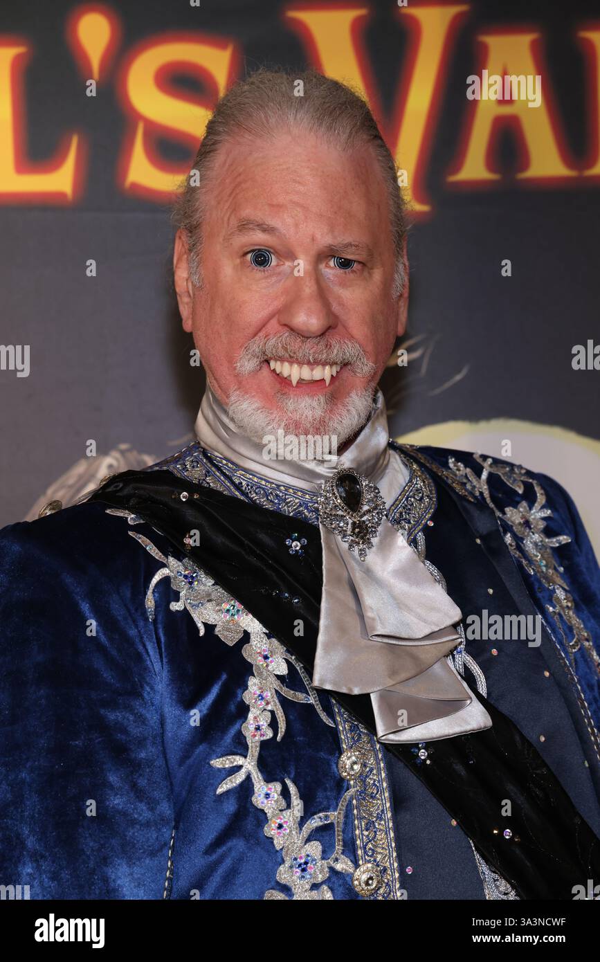 Burbank, California, USA. 15th March, 2025. Robert Smithson attending ...