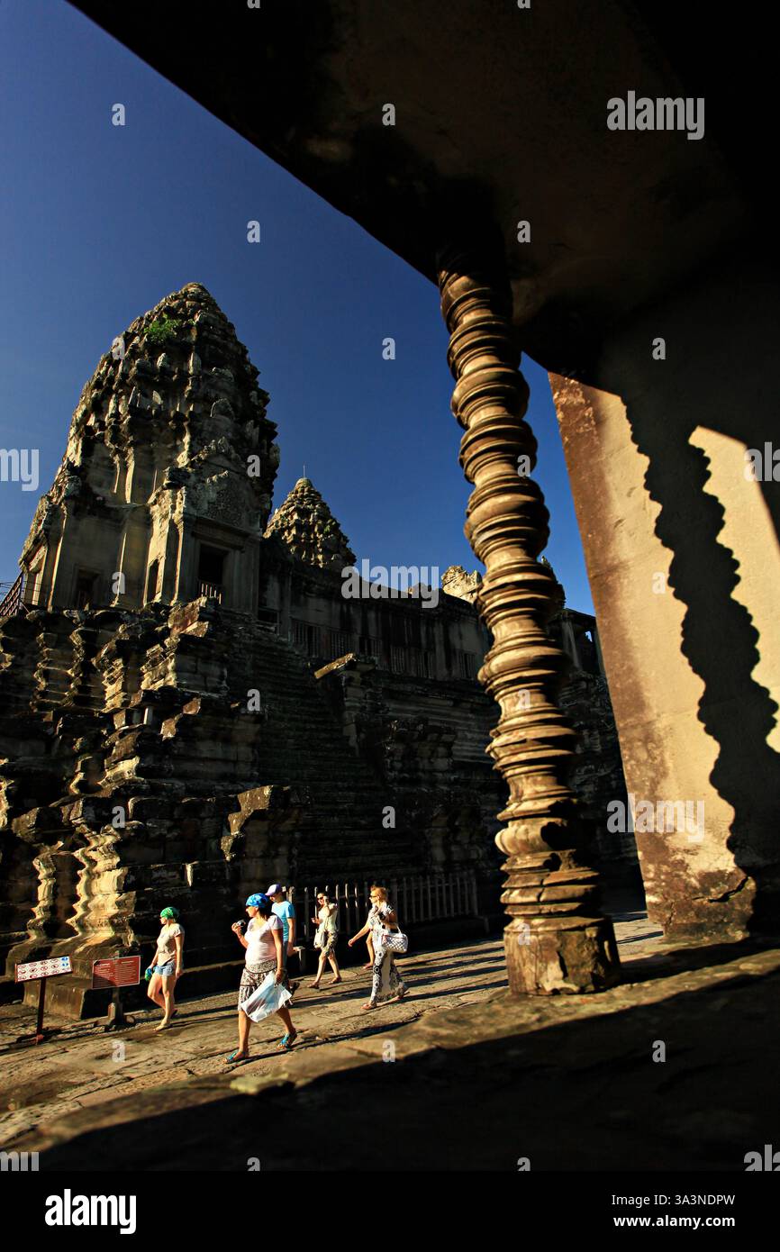 Siem Reap, Cambodia- 20 October 2013: Tourist walk admire the beauty of ...