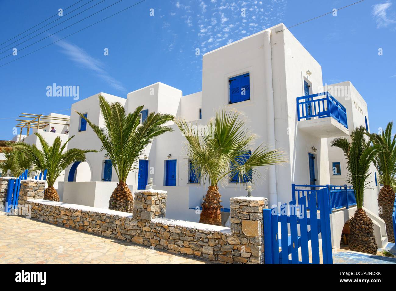 Cycladic style architecture on Ano Koufonisi Island. Small Cyclades ...