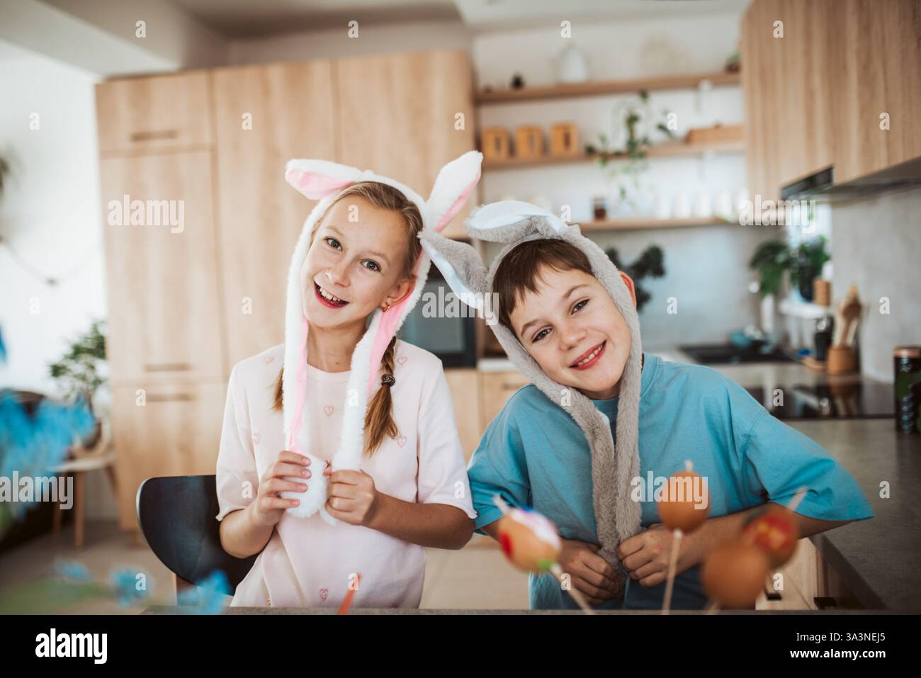 Girl bunny ears decorating hi-res stock photography and images - Alamy