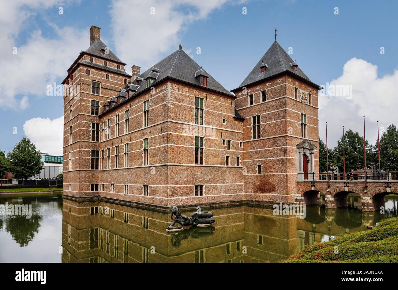 Turnhout castle hi-res stock photography and images - Alamy