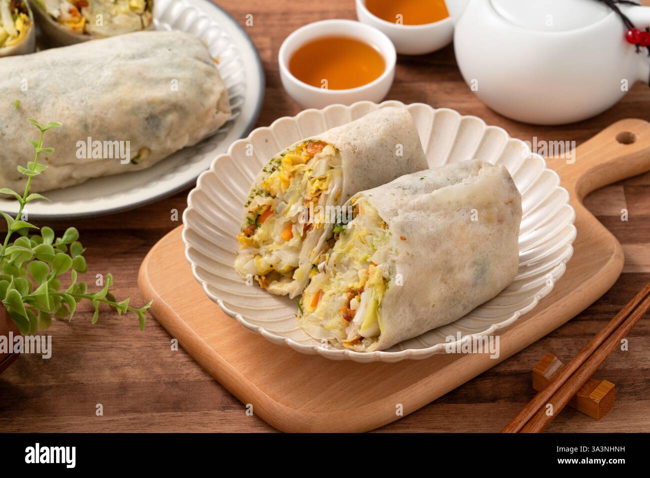 Delicious popiah, lumpia, Taiwanese spring roll for traditional Tomb ...