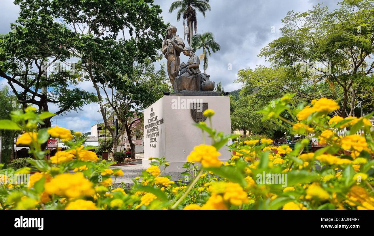 The beautiful monument celebrating the Italian immigration to Brazil in ...