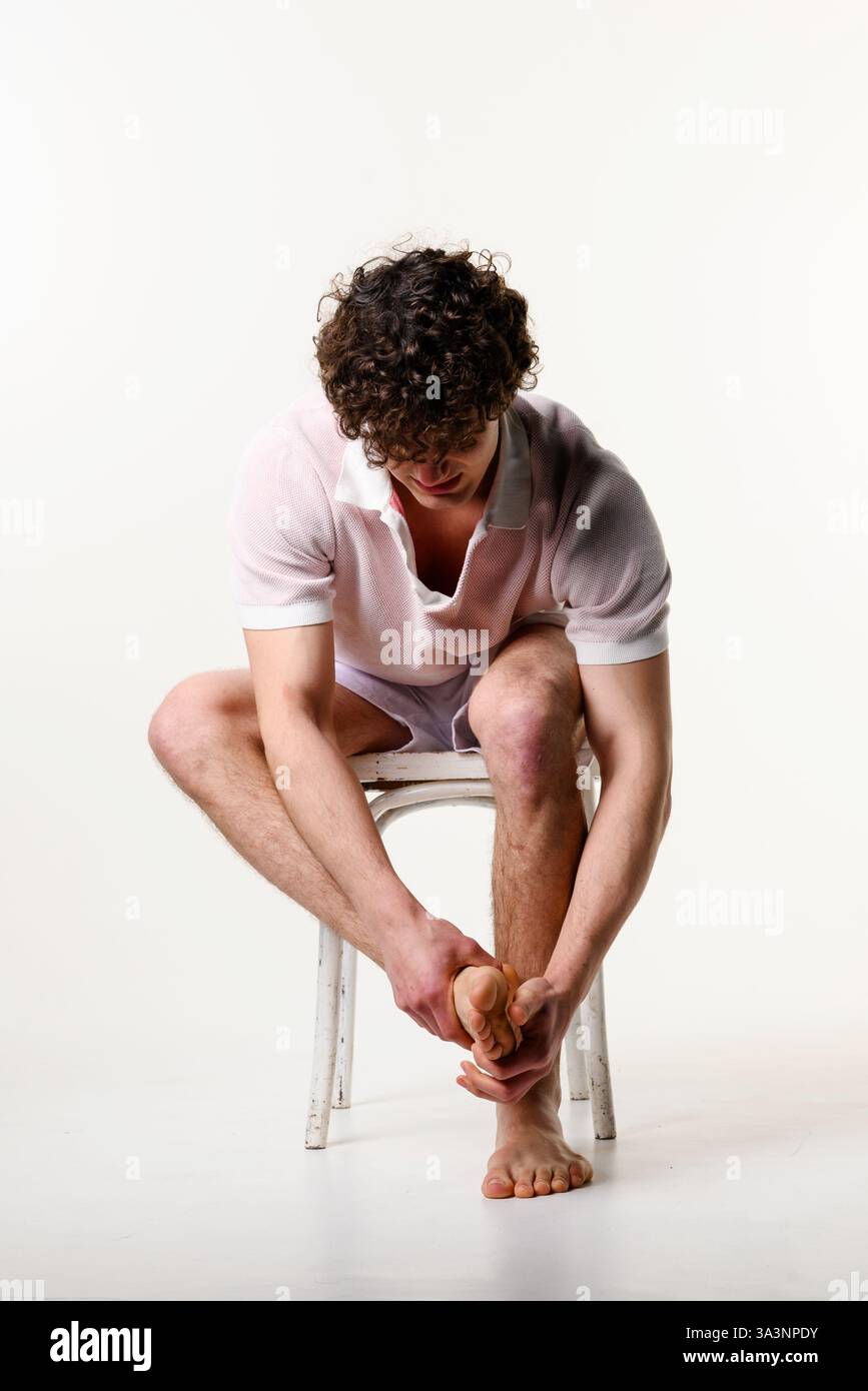 Hurtful foot dislocation from unbalanced blow of ankle joint ...