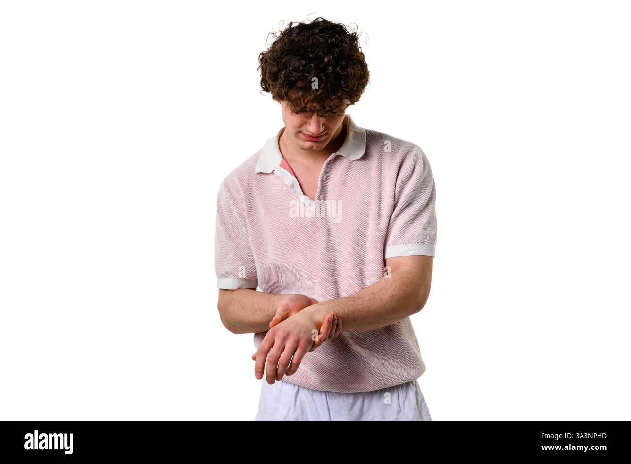 Painful fracture of wrist bone. Suffering severe swelling of hand from ...