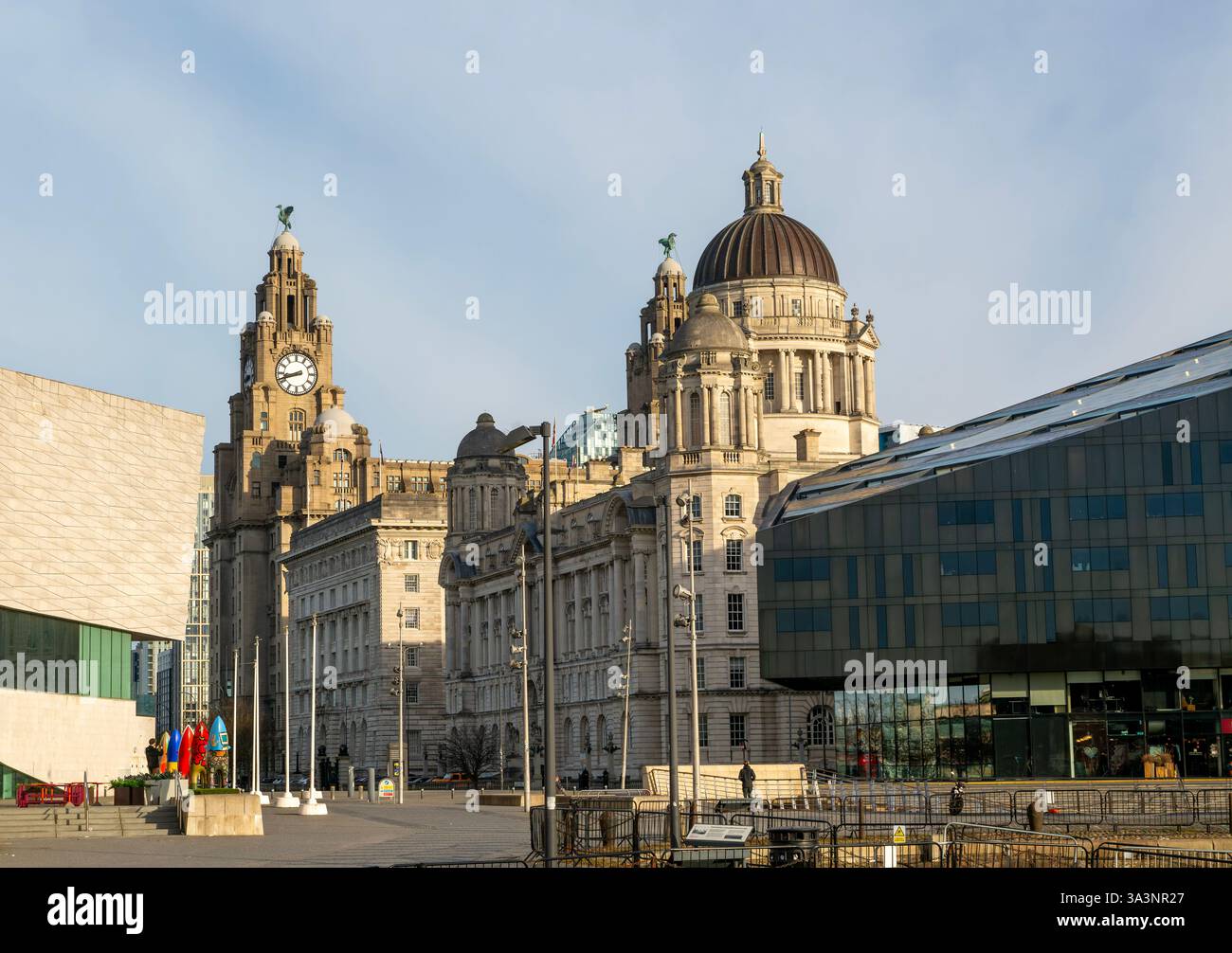 The Three Graces iconic waterfront landmark buildings from Canning Dock ...