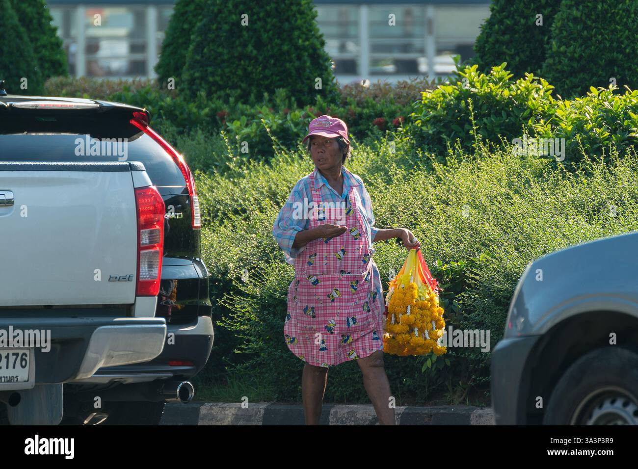 Bangkok, Thailand - November 21, 2015 : Unidentified asian people ...