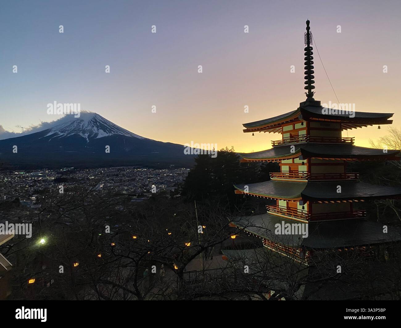 Timeless Japan: Chureito Pagoda overlooking Mount Fuji at dusk Stock ...
