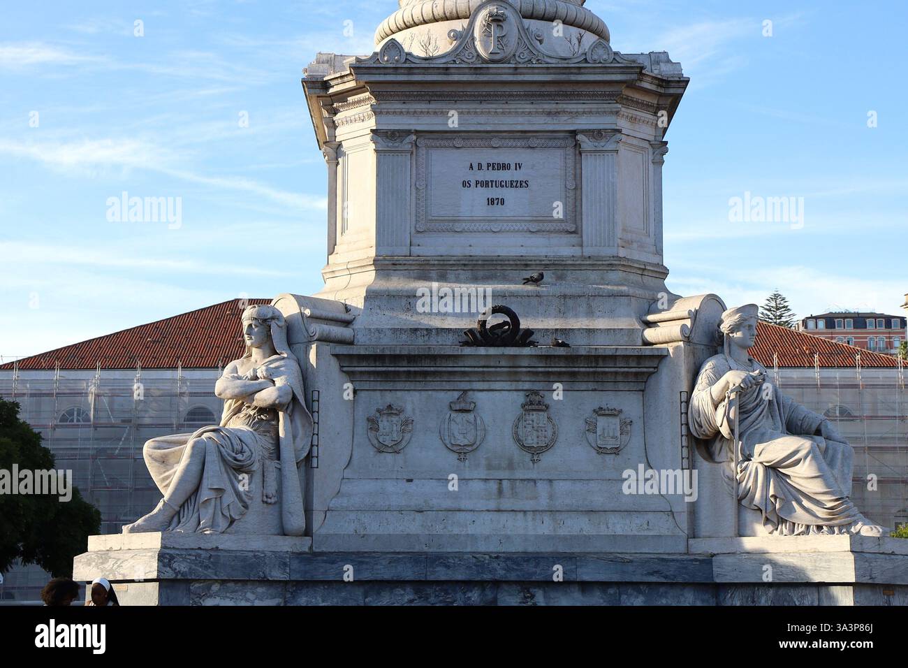 Column statue peter iv hi-res stock photography and images - Alamy