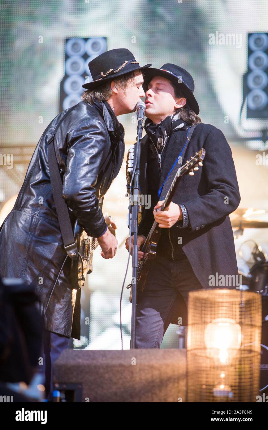 The Libertines play the Main Stage at T In The Park at its new home of ...