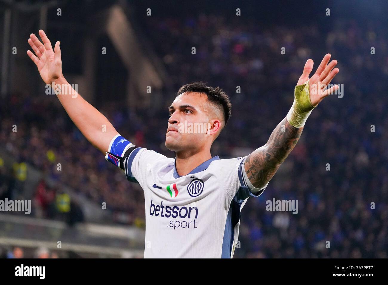 Retegui atalanta goal hi-res stock photography and images - Alamy