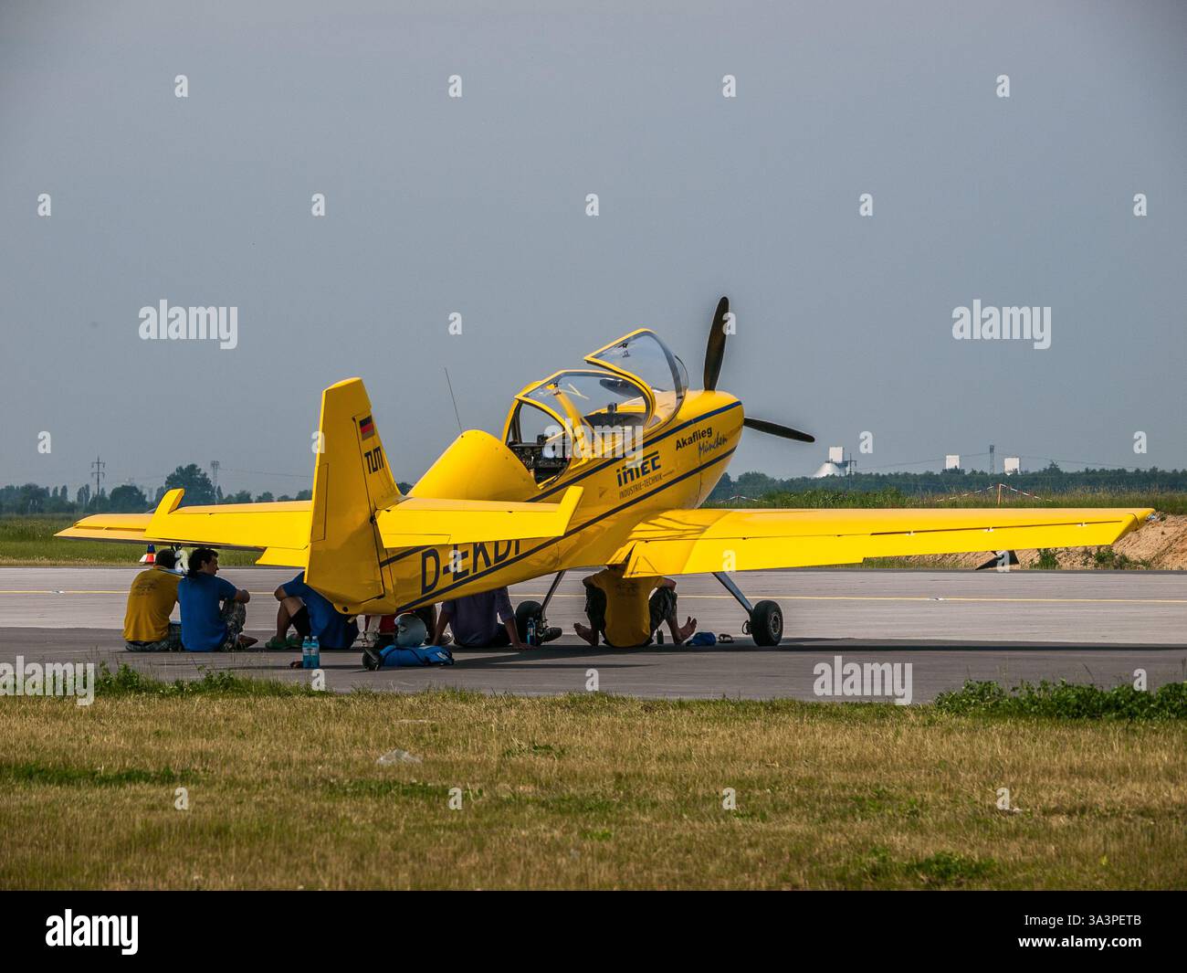 Belin, Germany - June.11.2010: Akaflieg München Mü30 Schlacro high ...