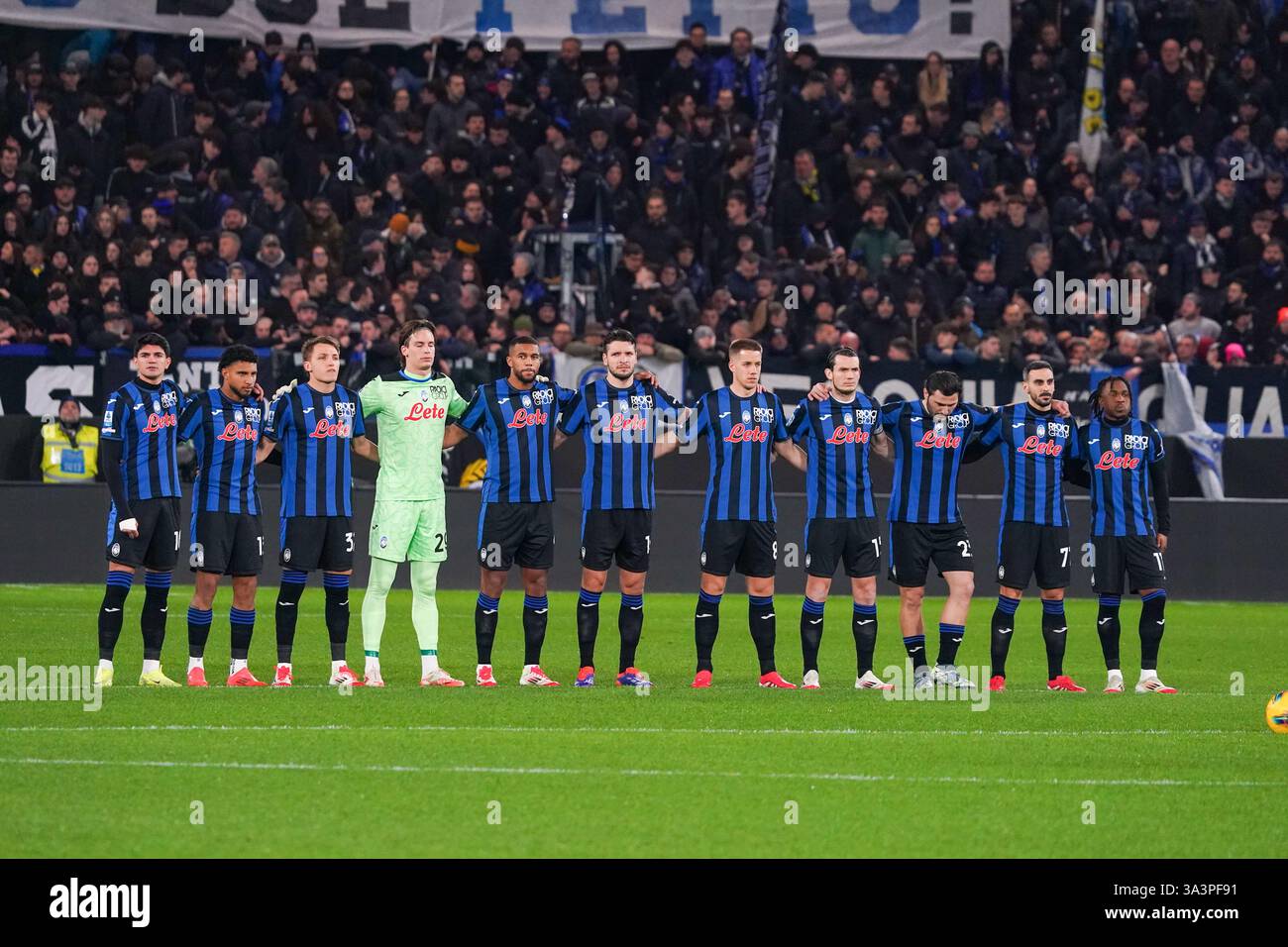 Bergamo, Italy. 16 Mar, 2025. Team of Atalanta BC, during Atalanta BC ...