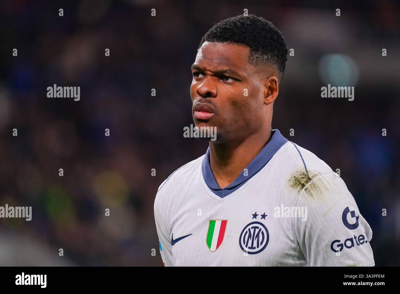 Dumfries inter atalanta 2025 hi-res stock photography and images - Alamy