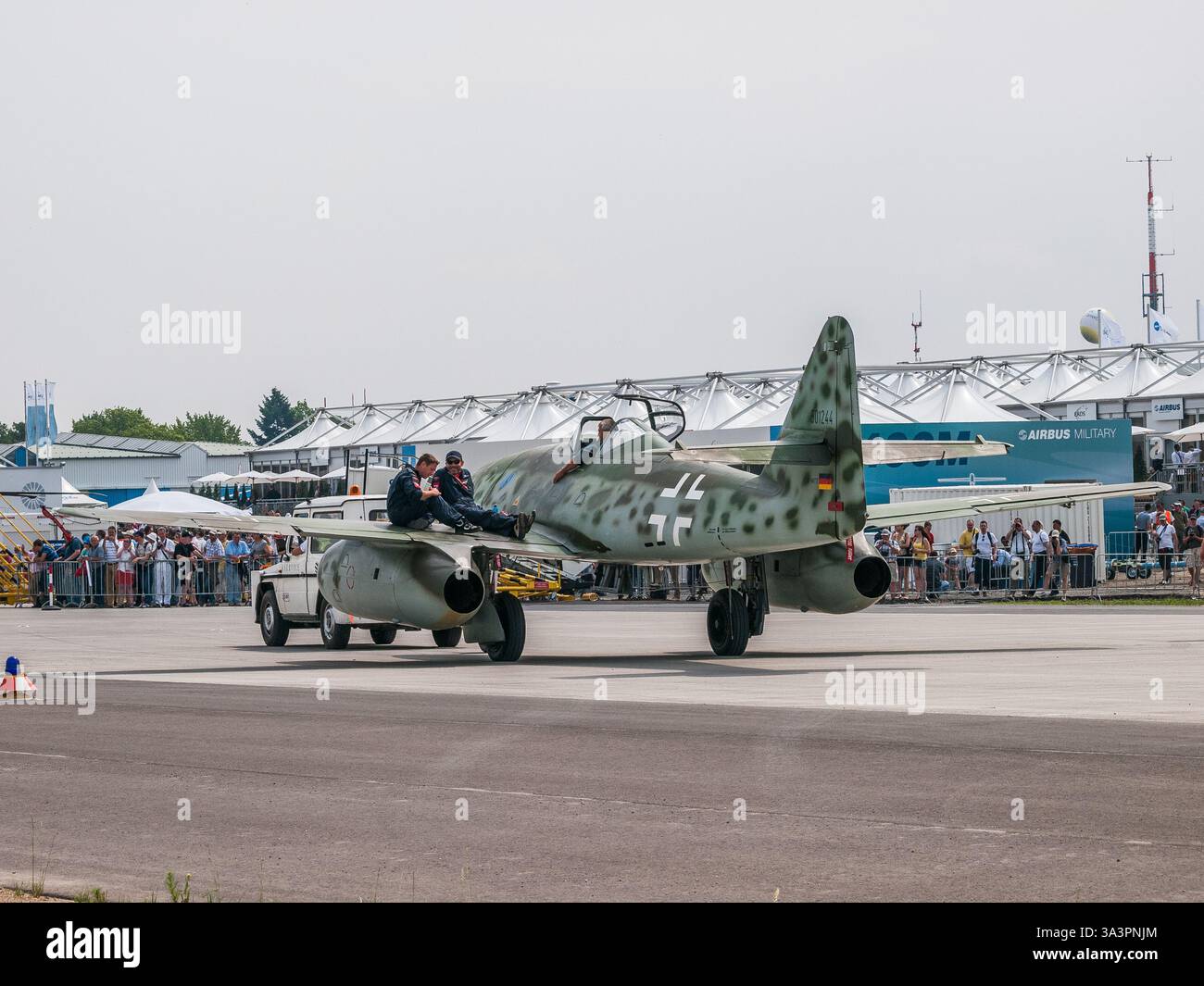 Olympus jet engine hi-res stock photography and images - Alamy
