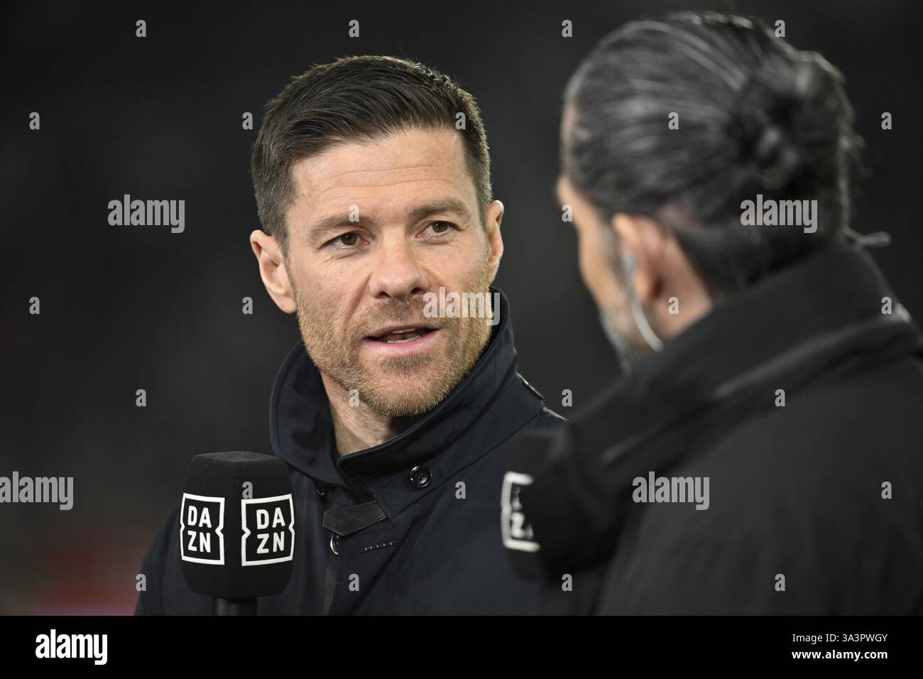 Coach Coach Xabi Alonso Bayer 04 Leverkusen Portrait in interview ...