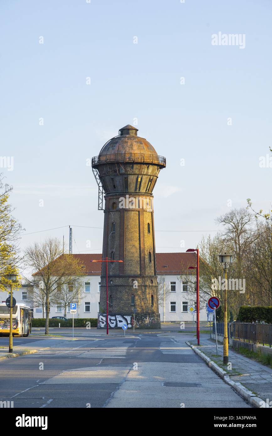 The water tower in Hoyerswerda is a railway water tower with a ...