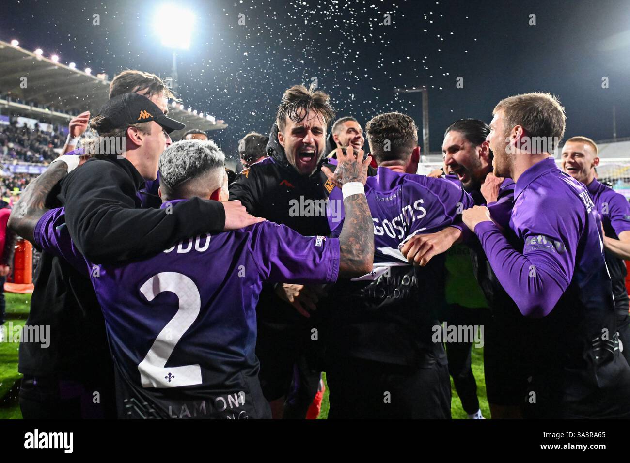 Florence, Italy. 16th Mar, 2025. ACF Fiorentina's players celebrate the ...