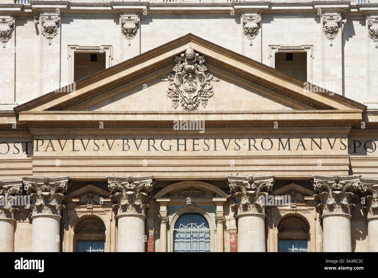 Facade detail st peters hi-res stock photography and images - Alamy