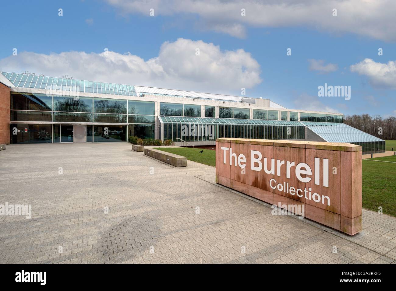 Exterior of the Burrell Collection building, Glasgow, Scotland, UK ...