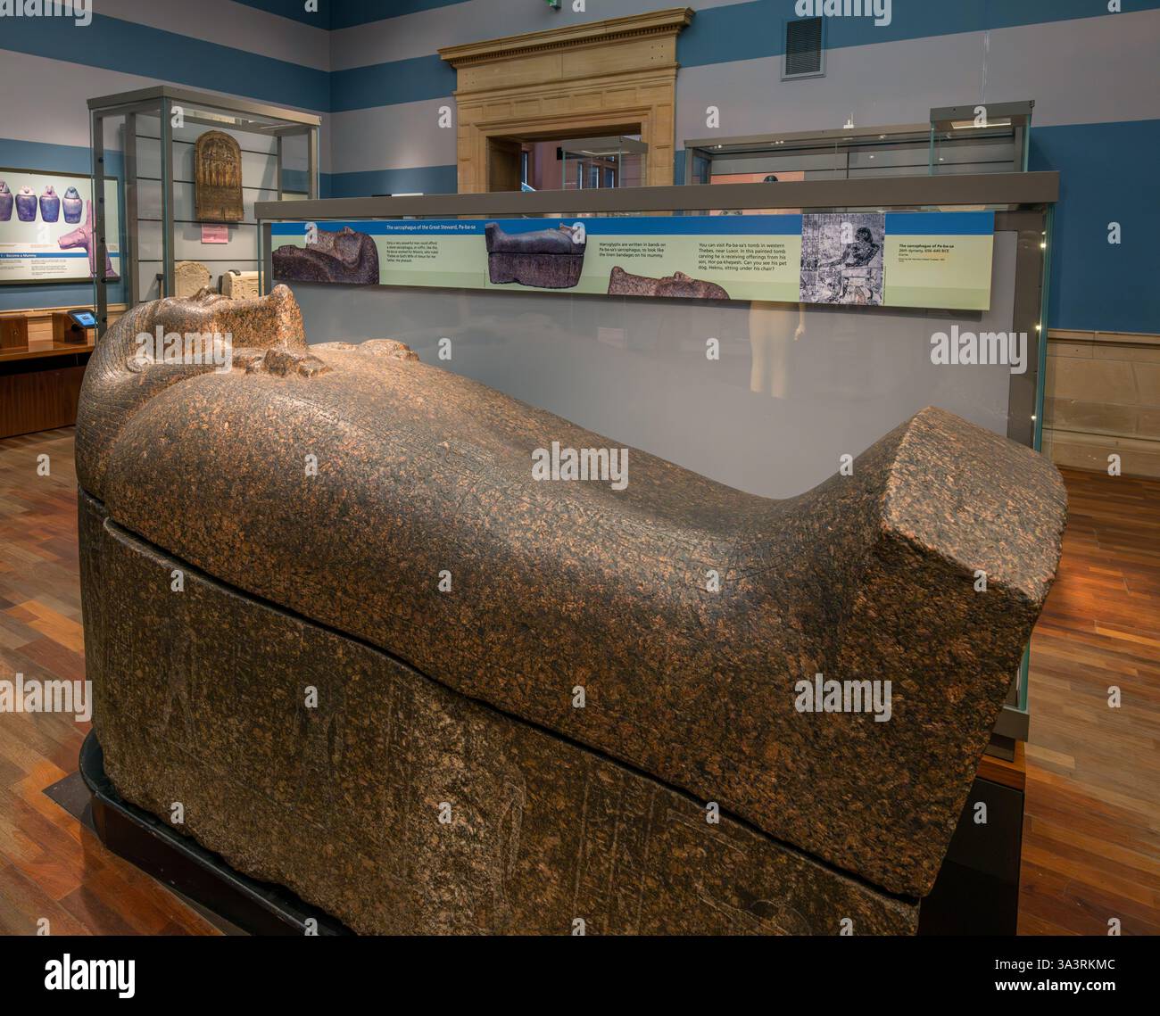 Egytian sarcophagus hi-res stock photography and images - Alamy