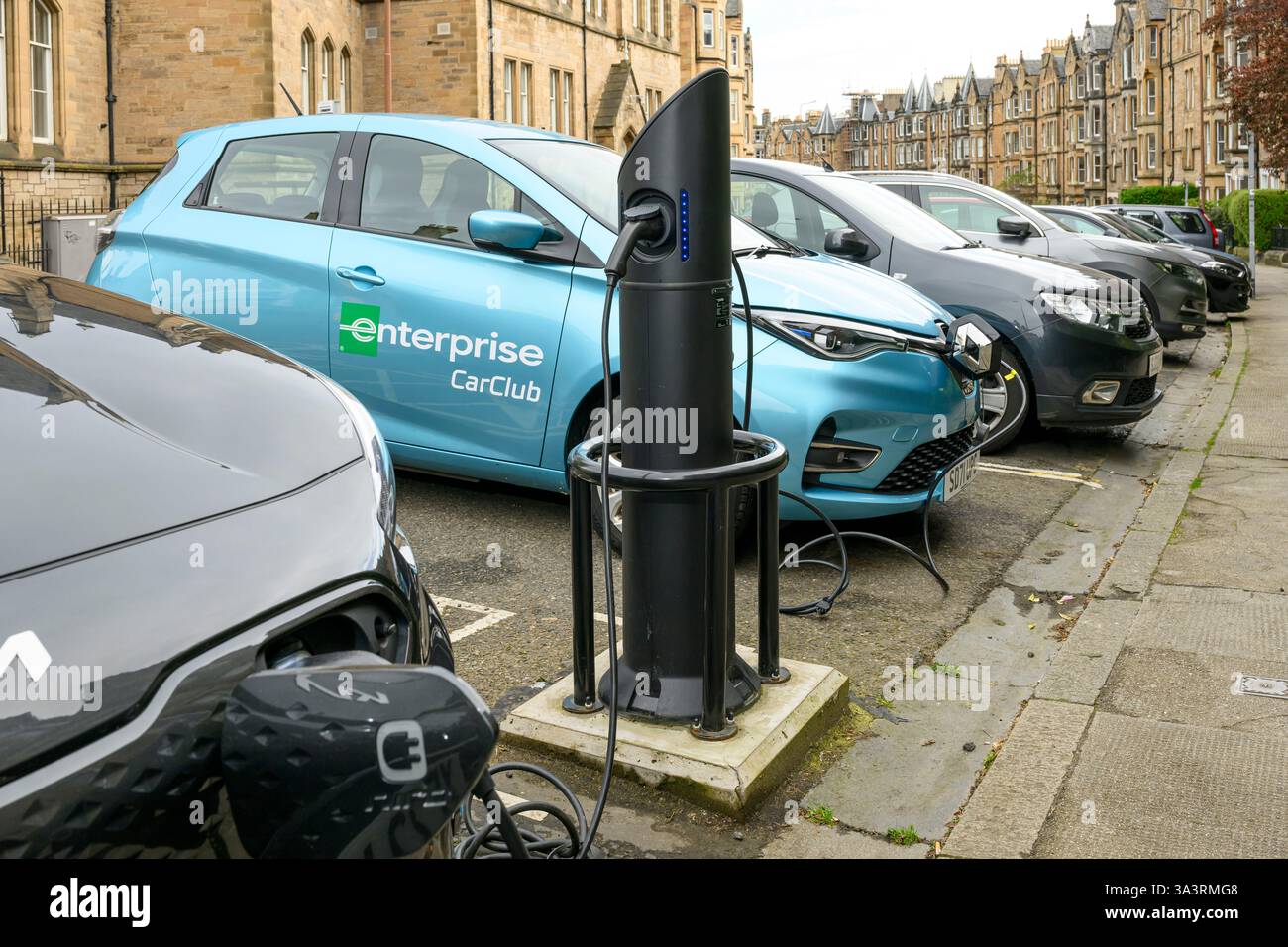 Ev charging point street hi-res stock photography and images - Alamy