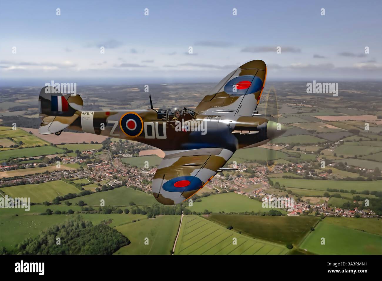 Supermarine Spitfire Mk V over Kent Stock Photo - Alamy