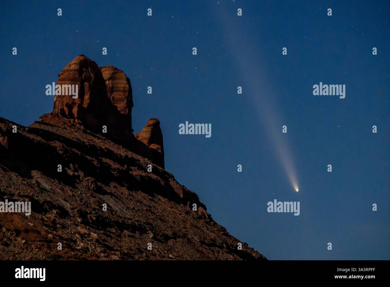Comet Tsuchinshan-ATLAS or Comet A3 over the sandstone formations of ...