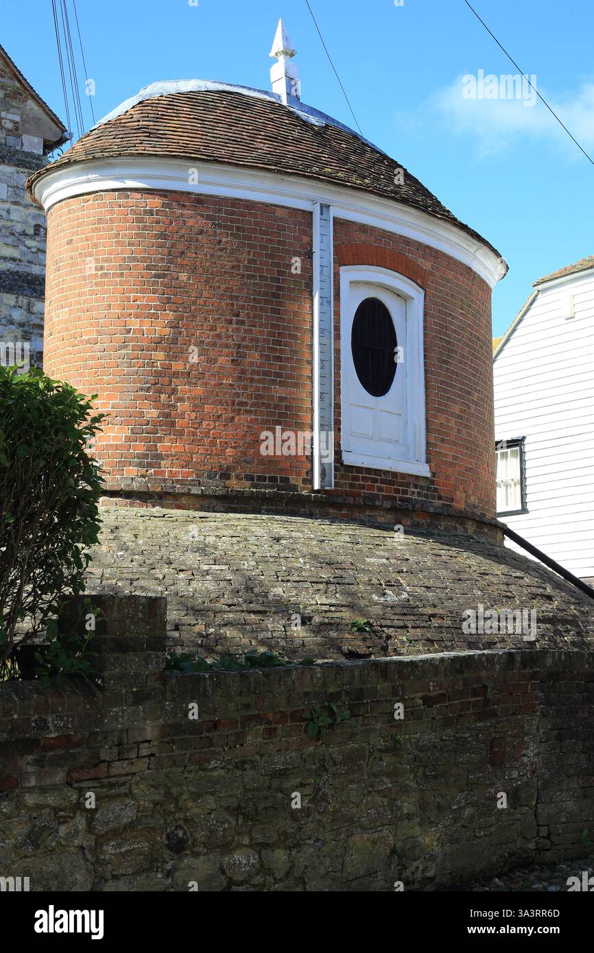 Brick town water tower on Church Square, Rye, East Sussex, England ...
