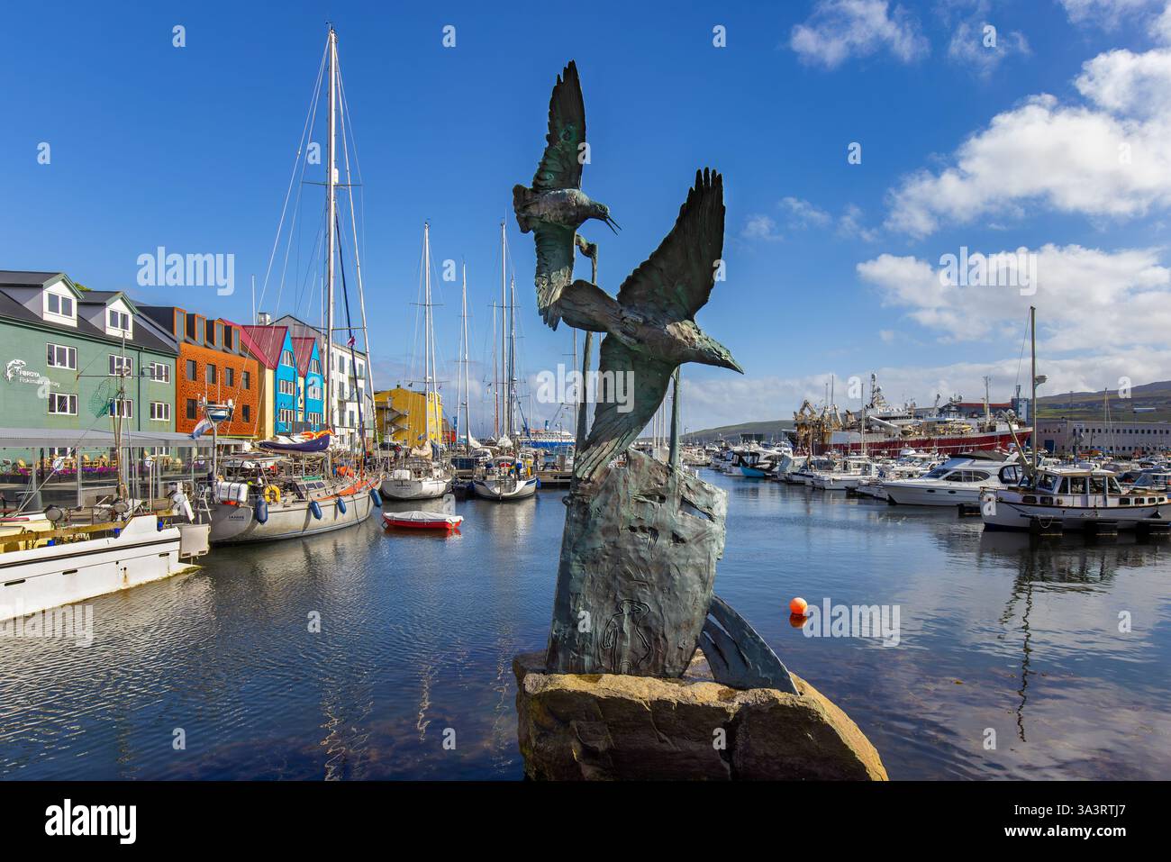 Battle of the Birds sculpture, tribute to Nólsoyar Páll, 18th century ...