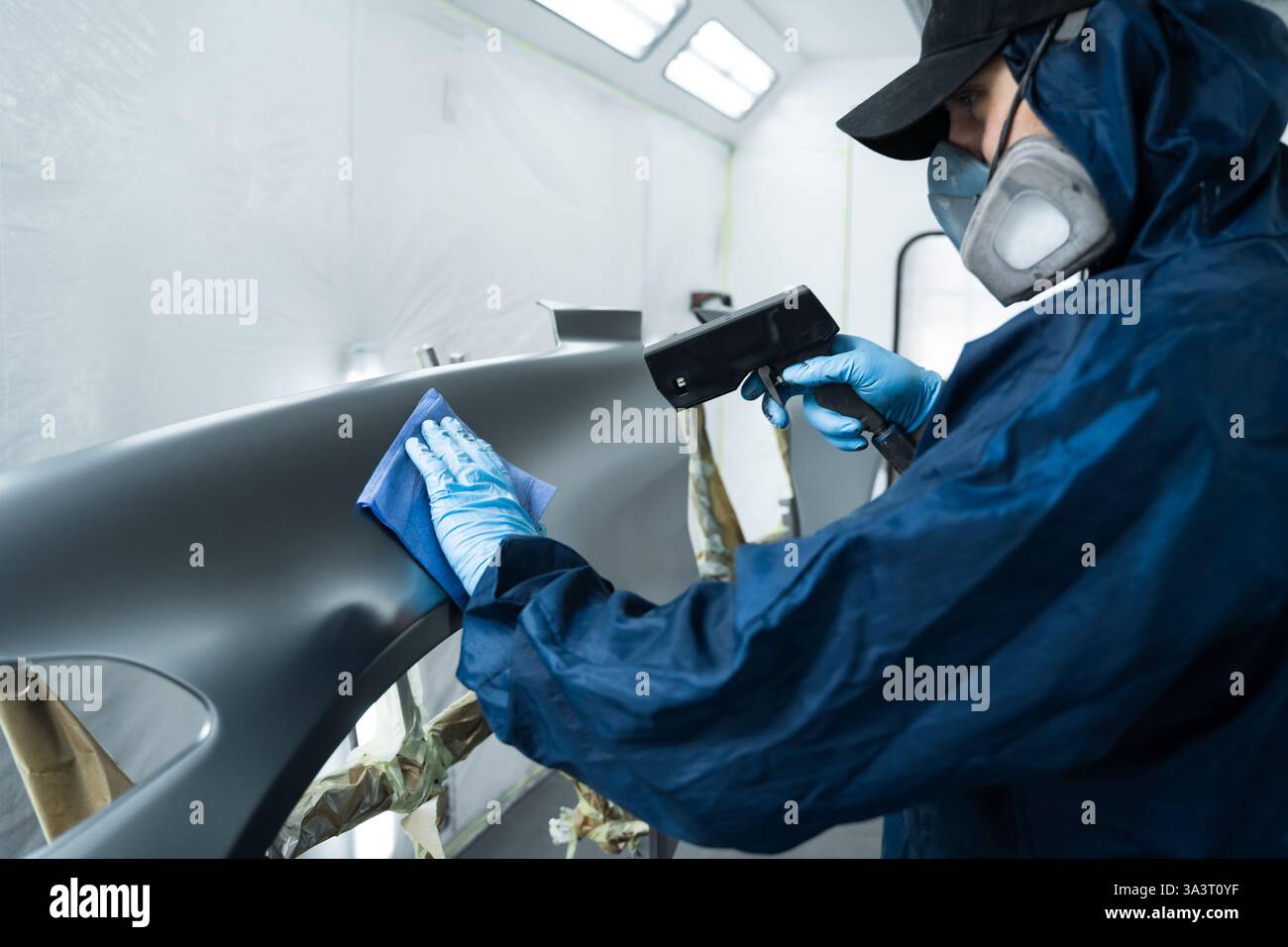 Using anti static gun to prevent damages and remove dust before ...